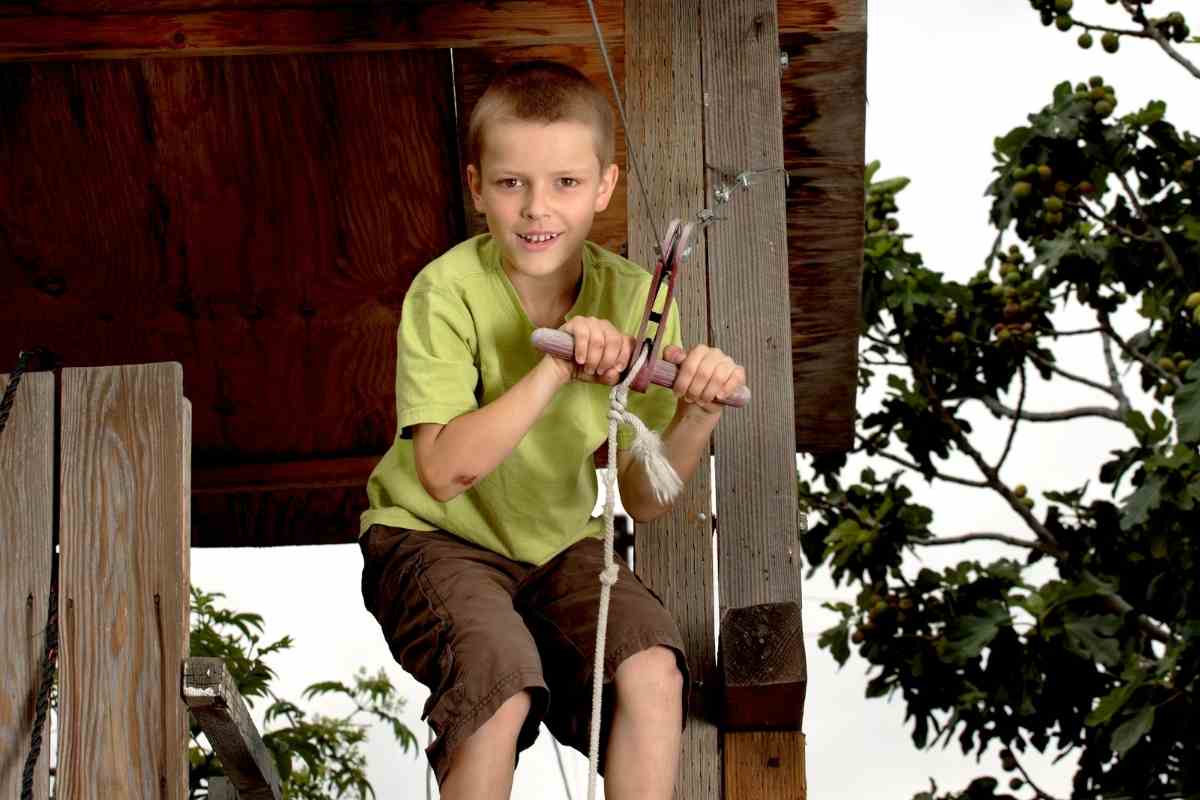 4 Best Garden Zip Lines for Children and Backyards - Gardenia Organic