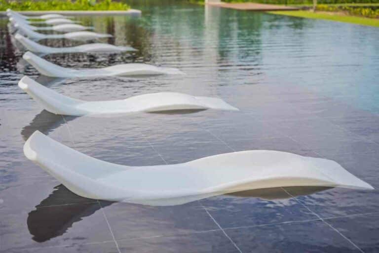 Pool Ledge Lounger - Complete Buyers Guide - Gardenia Organic